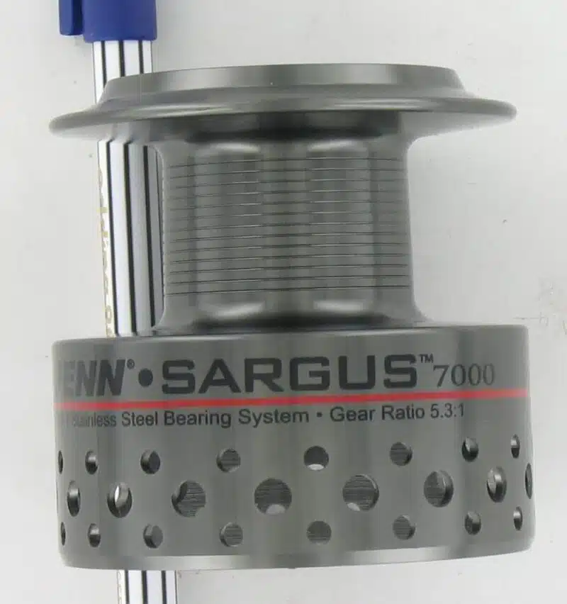 Penn Sargus 7000 spoel - Ahoy Hengelsport